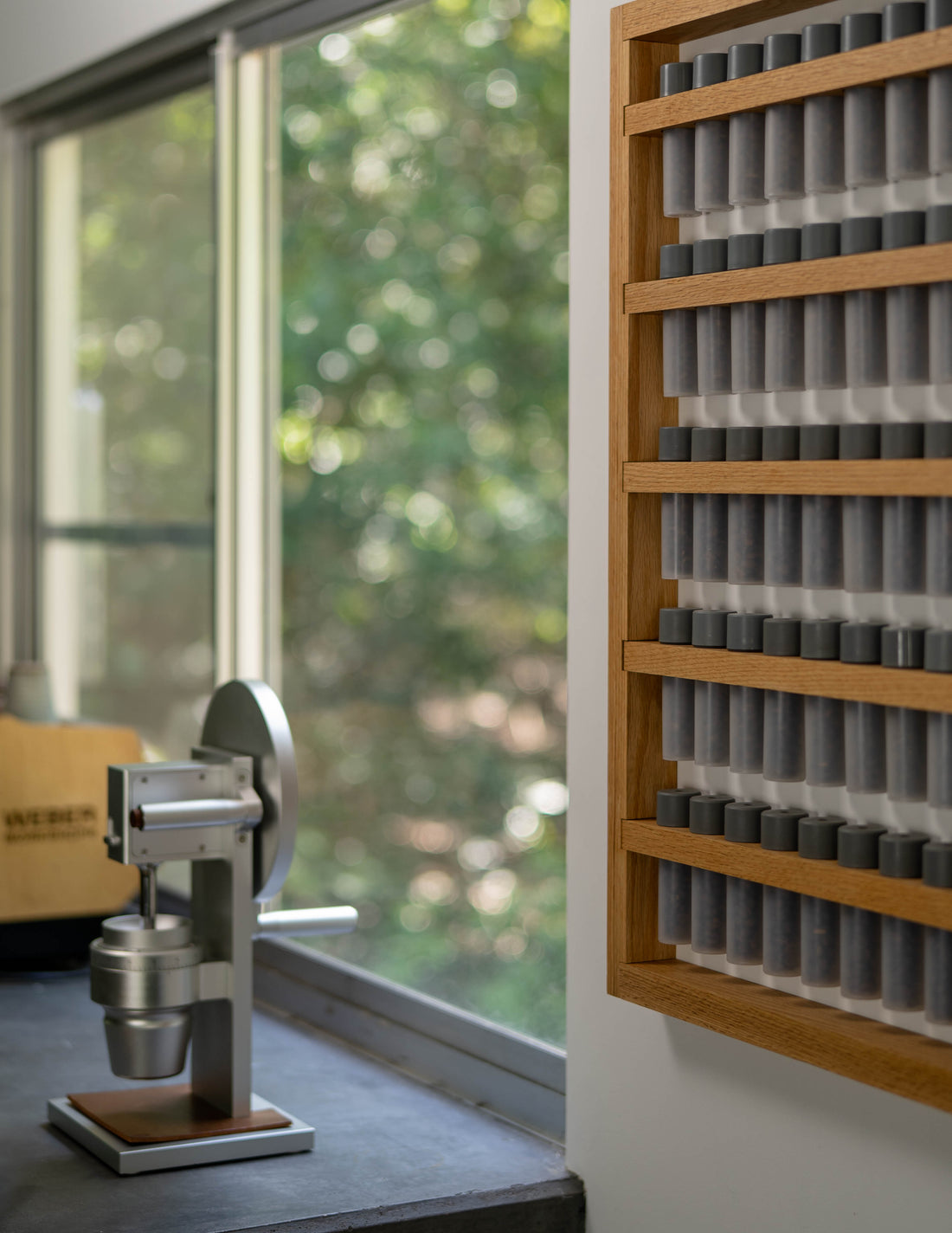 BEAN CELLAR Wall Rack – Weber Workshops